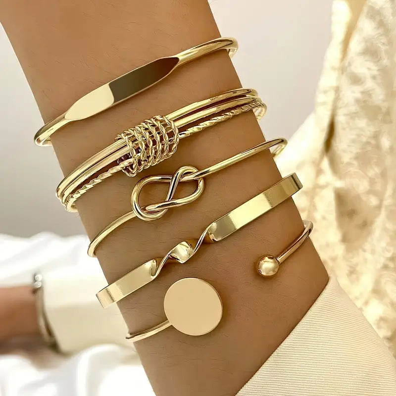 Knotted Elegance Bracelet Set | Gold – Maria & Harolds Jewels